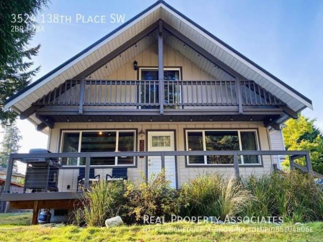 2 Br, 2 bath, Single Family 3524 138th Place SW