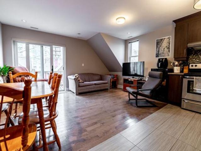 2 Br, 2 bath, Single Family 355 Gilmour Street
