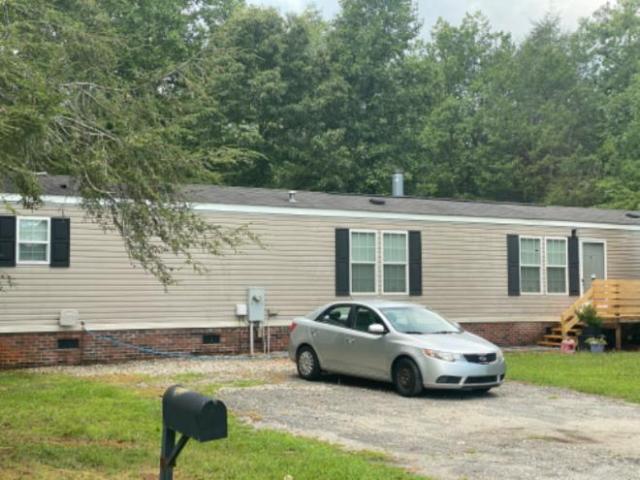 2 Br, 2 bath, Single Family 386 Marler Rd