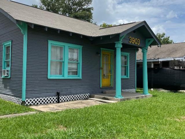 2 Br, 2 bath, Single Family 3903 Billingsley St