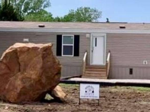 2 Br, 2 bath, Single Family 39755 W 1510 Dr