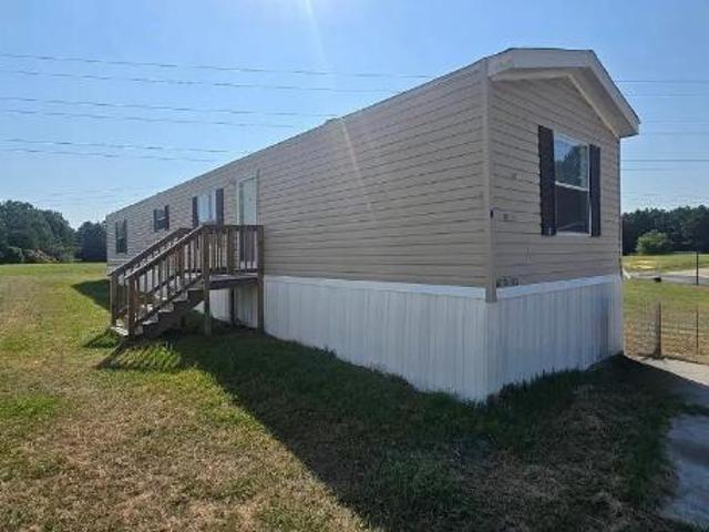 2 Br, 2 bath, Single Family 3027 Spearfish Drive