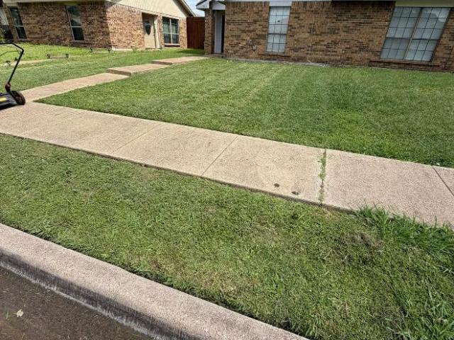 2 Br, 2 bath, Single Family 304 Gregory Lane