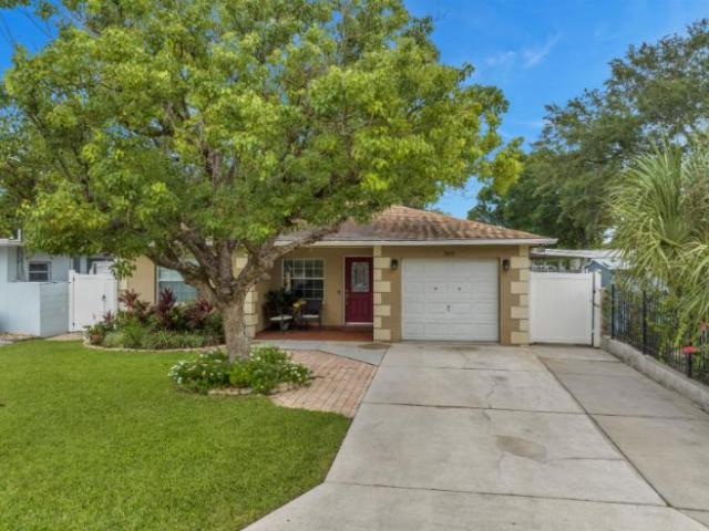 2 Br, 2 bath, Single Family 305 N Archer Street