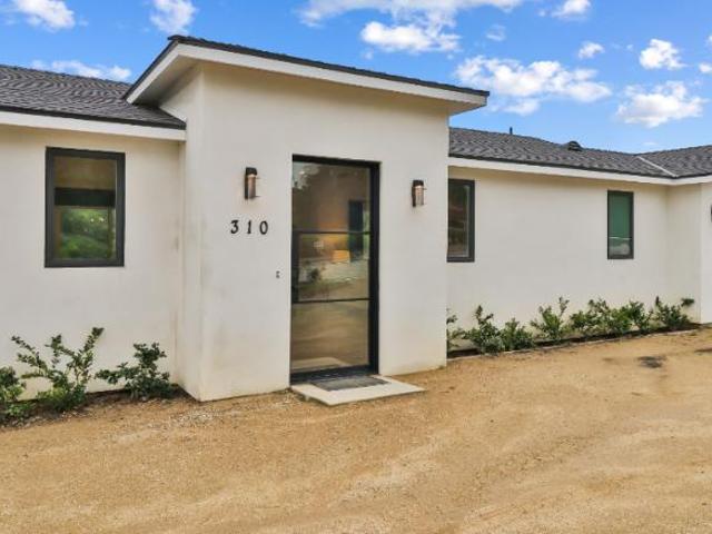 2 Br, 2 bath, Single Family 310 Rimrock Road