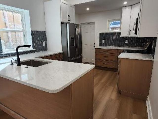 2 Br, 2 bath, Single Family 3124 Livingston St