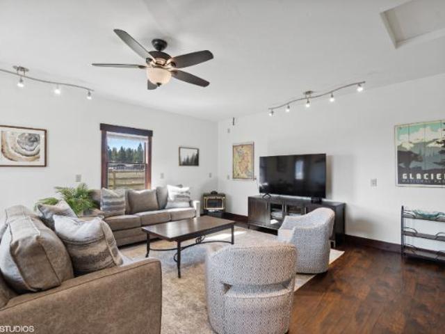 2 Br, 2 bath, Single Family 3129 Mt Highway 206