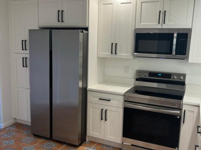 2 Br, 2 bath, Single Family 3193 Windrush Bourne
