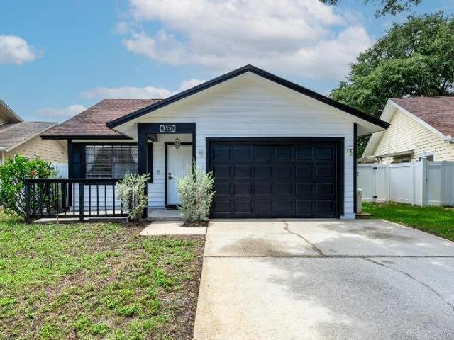 2 Br, 2 bath, Single Family 3331 Whispering Drive North