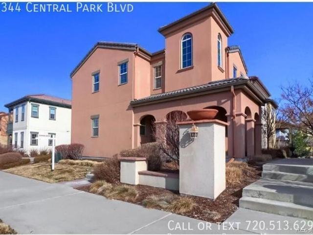 2 Br, 2 bath, Single Family 3344 Central Park Blvd