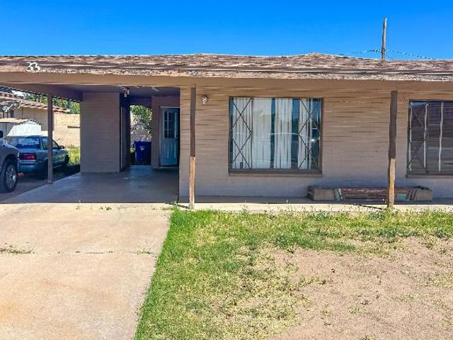 2 Br, 2 bath, Single Family 33 S Olive