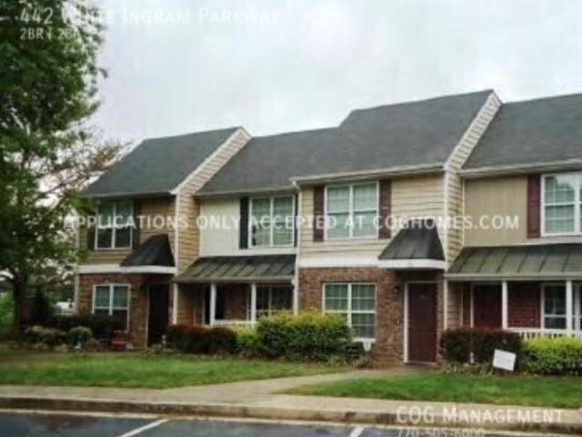 2 Br, 2 bath, Single Family 442 White Ingram Parkway