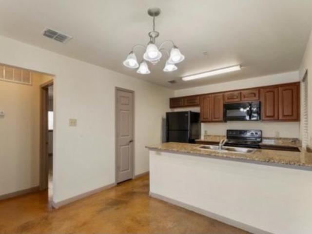 2 Br, 2 bath, Single Family 4551 Mount Olive Rd