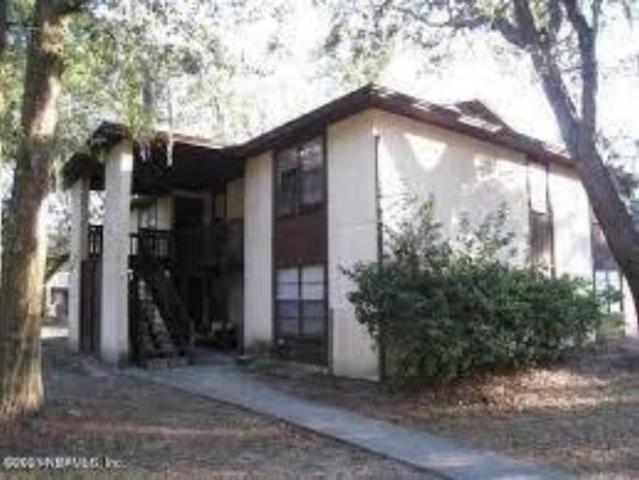 2 Br, 2 bath, Single Family 459 Lombard Street