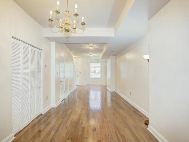 2 Br, 2 bath, Single Family 45 Hanover Pl Nw