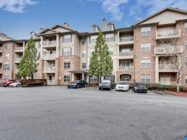 2 Br, 2 bath, Single Family 4805 West Village Way