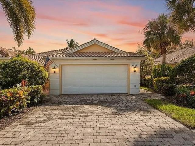 2 Br, 2 bath, Single Family 4910 Kingston Way