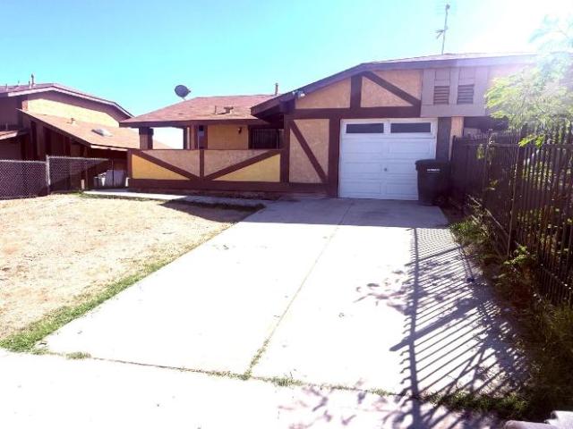 2 Br, 2 bath, Single Family 495 W 13th St
