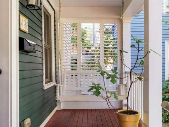 2 Br, 2 bath, Single Family 498 Franklin St
