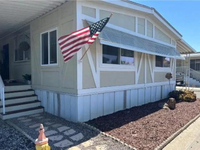 2 Br, 2 bath, Single Family 4000 Pierce St #284