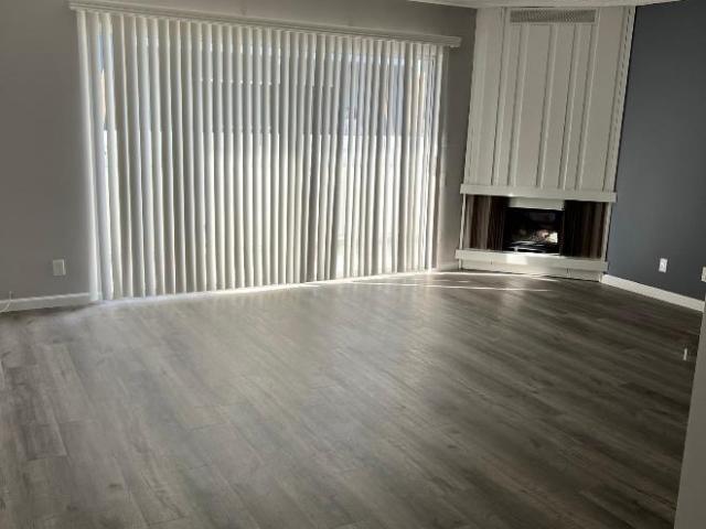2 Br, 2 bath, Single Family 4024 Emerald St