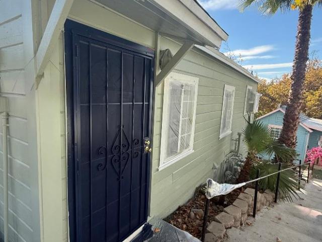 2 Br, 2 bath, Single Family 4047 Smallwood Lane