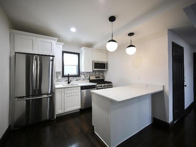 2 Br, 2 bath, Single Family 40 Grove Street