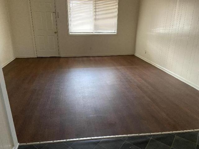 2 Br, 2 bath, Single Family 411 Northside Dr