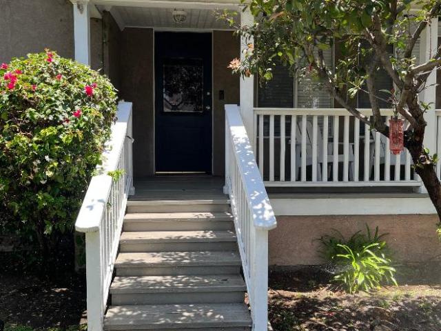 2 Br, 2 bath, Single Family 428 Cypress Ave