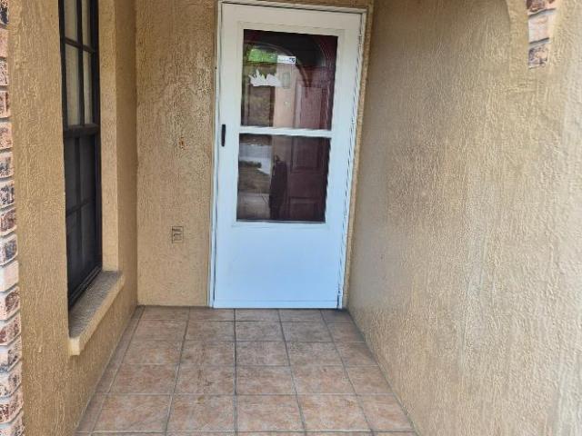 2 Br, 2 bath, Single Family 4353 Azora Rd