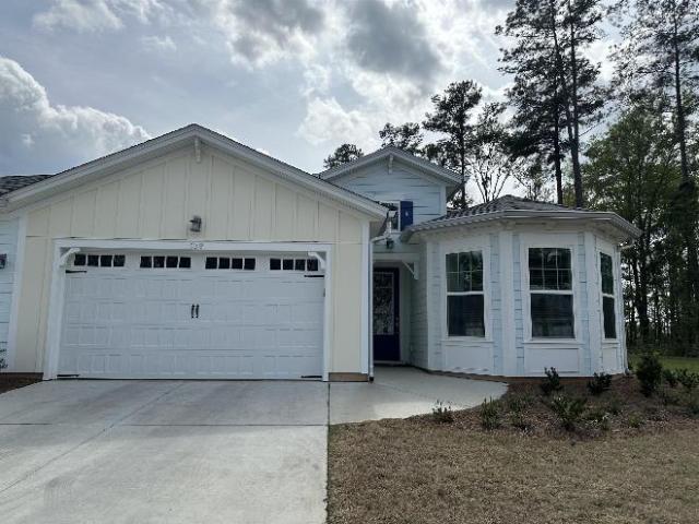 2 Br, 2 bath, Single Family 439 Starfish Pl