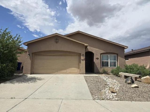 2 Br, 2 bath, Single Family 5619 Blue Feather Ave NW