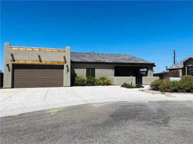2 Br, 2 bath, Single Family 5637 S Casa Bonita