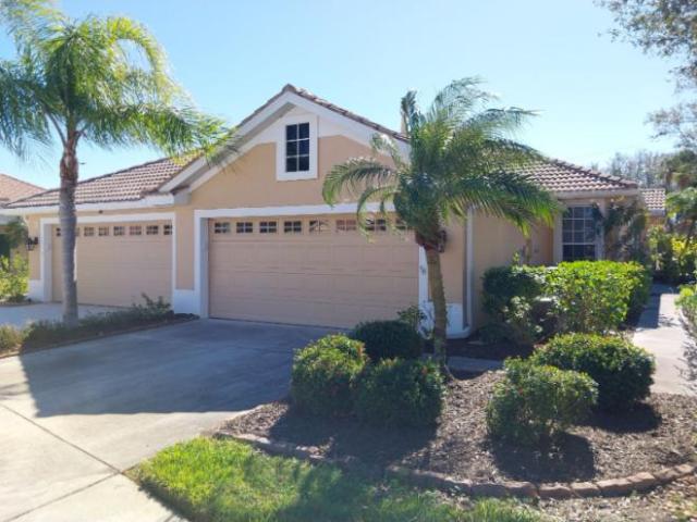 2 Br, 2 bath, Single Family 5641 Hidden Oak Ct