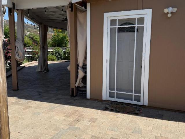 2 Br, 2 bath, Single Family 5790 Dehesa Rd