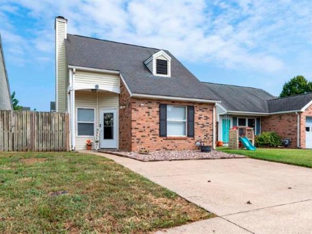 2 Br, 2 bath, Single Family 5928 Crossfield Dr