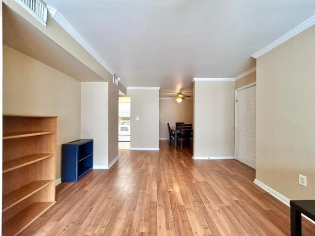 2 Br, 2 bath, Single Family 501 W 26th Street