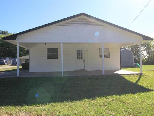 2 Br, 2 bath, Single Family 510 Bradburn Road