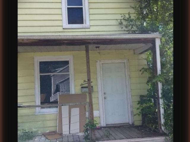 2 Br, 2 bath, Single Family 517 Vine St