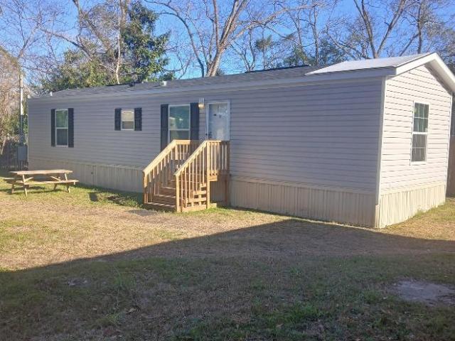 2 Br, 2 bath, Single Family 518 Stilton Rd