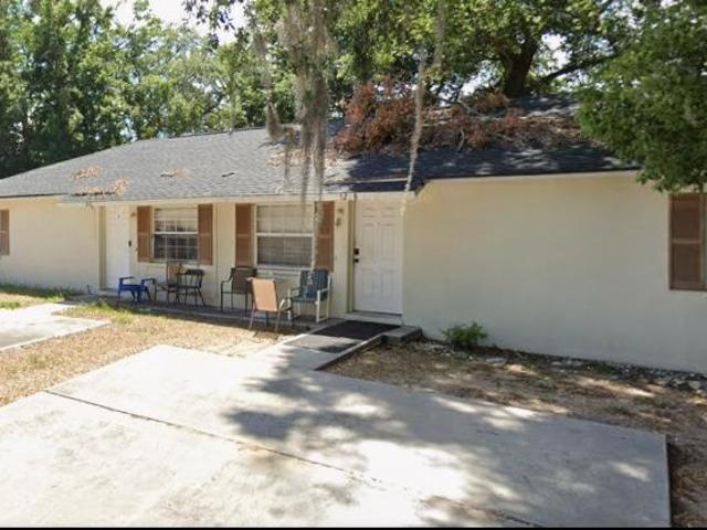 2 Br, 2 bath, Single Family 5228 Orange Ave