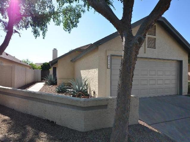 2 Br, 2 bath, Single Family 5238 West Jupiter Way North