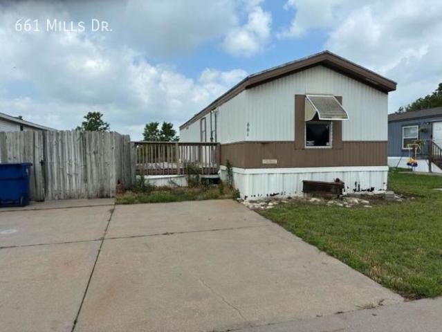 2 Br, 2 bath, Single Family 661 Mills Dr