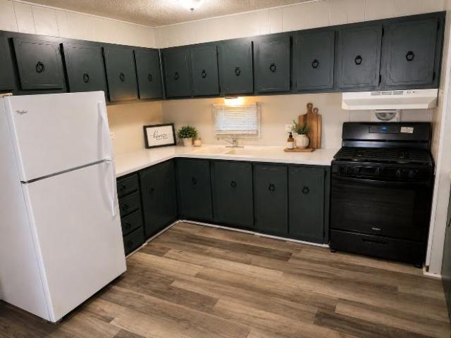 2 Br, 2 bath, Single Family 661 N 19th St