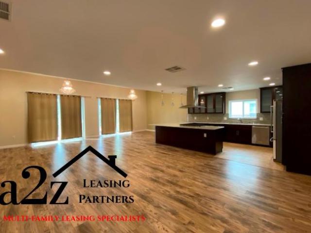 2 Br, 2 bath, Single Family 6657 Enfield Ave