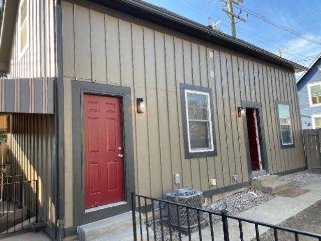 2 Br, 2 bath, Single Family 603 E Beck St