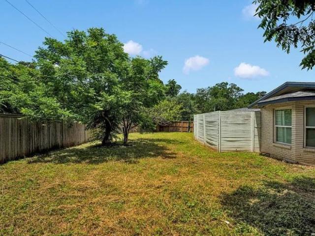 2 Br, 2 bath, Single Family 606 Wyndale St