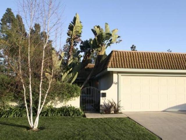 2 Br, 2 bath, Single Family 60 La Cumbre Cir