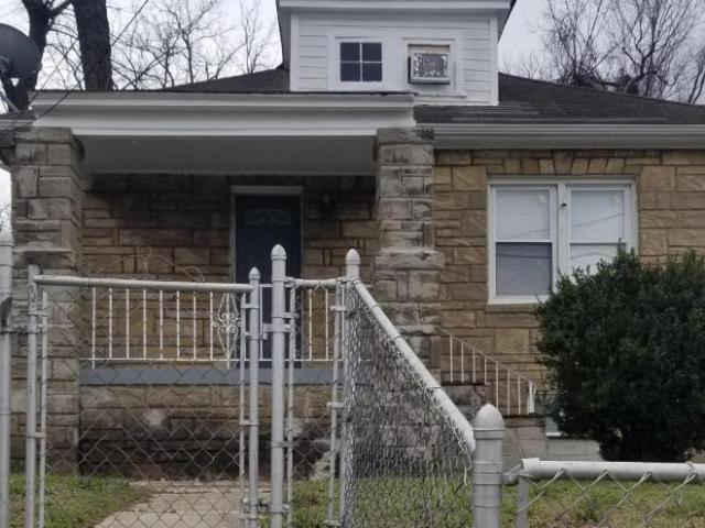 2 Br, 2 bath, Single Family 6211 L St