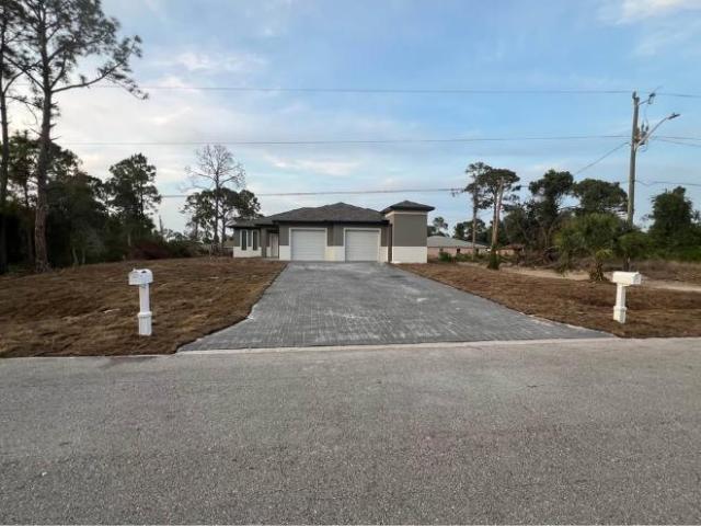 2 Br, 2 bath, Single Family 743 Meadow Rd